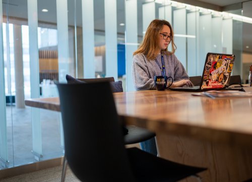 (Expired) The Hub Presents: What Does Virtual Professionalism Look Like ...